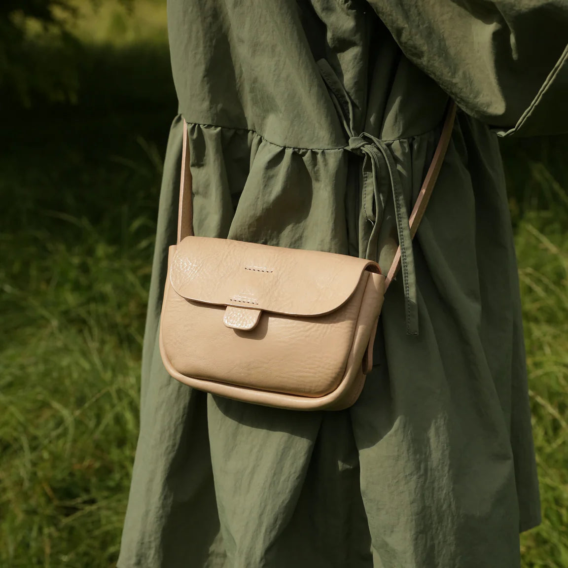Kate Sheridan Ecru Mini Tab Bag — The Cross